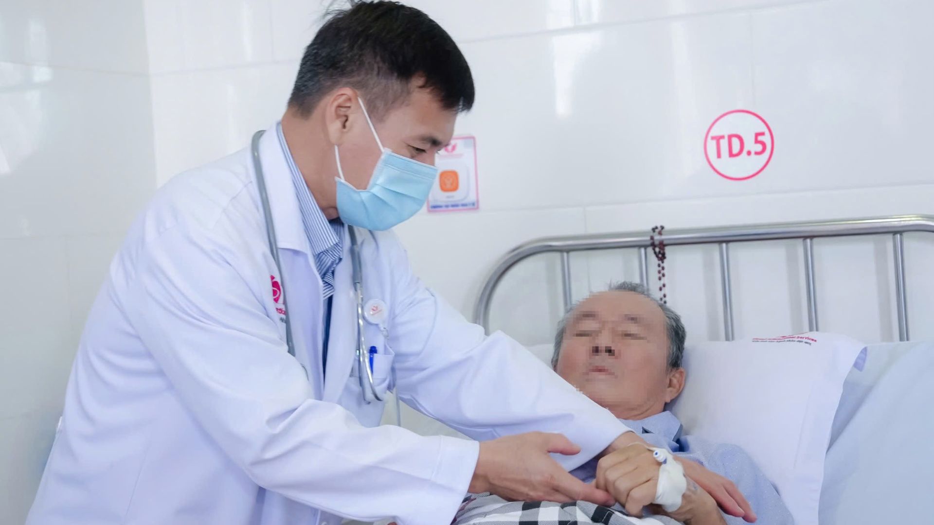 Cần Thơ: Người đàn ông đột quỵ xuất huyết não do chủ quan với đau đầu ...